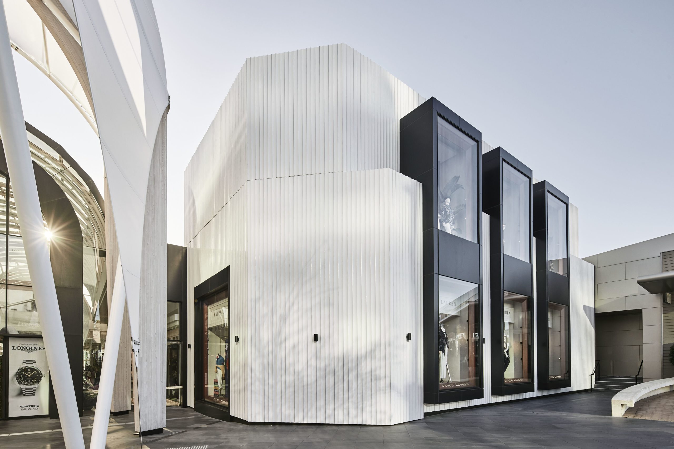 Chadstone Link's striking new arrival point - Make Architects